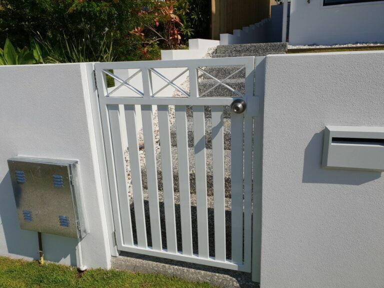 Hamptons Style Aluminium Gates, Balustrade & Fencing | The Fab Company